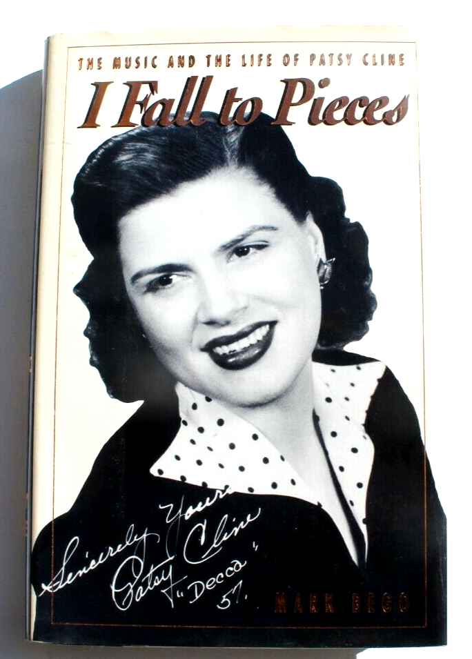 Vintage Fall to Pieces: The Music and the Life of Patsy Cline BY Mark ...